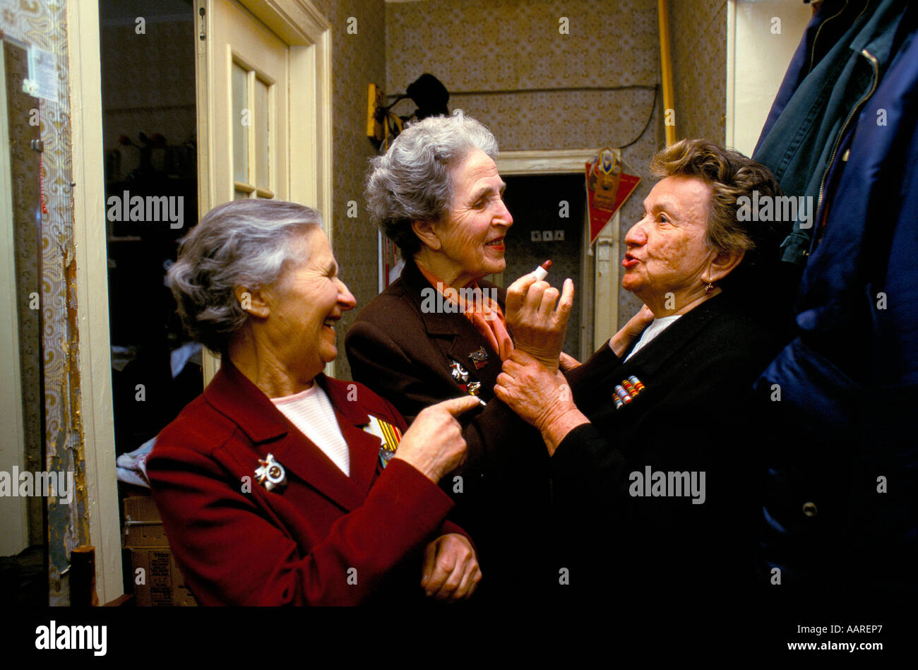 NIGHT WITCHES RUSSIA 1994 2ND WORLD WAR FEMALE FIGHTER PILOTS Stock ...