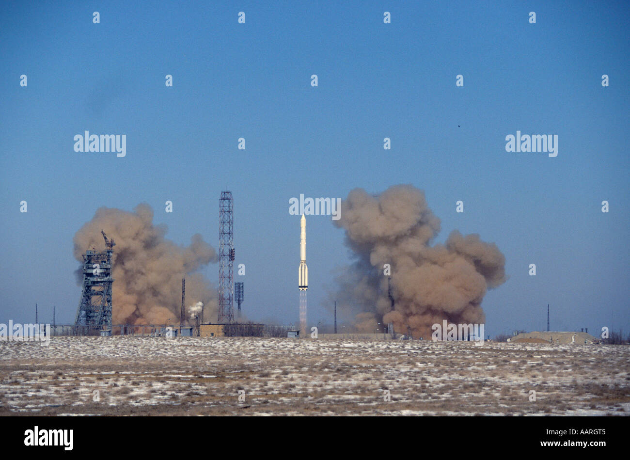 BAIKONAR SPACE LAUNCHES 2 96 LAUNCH OF THE PROTON ROCKET 1996 Stock ...
