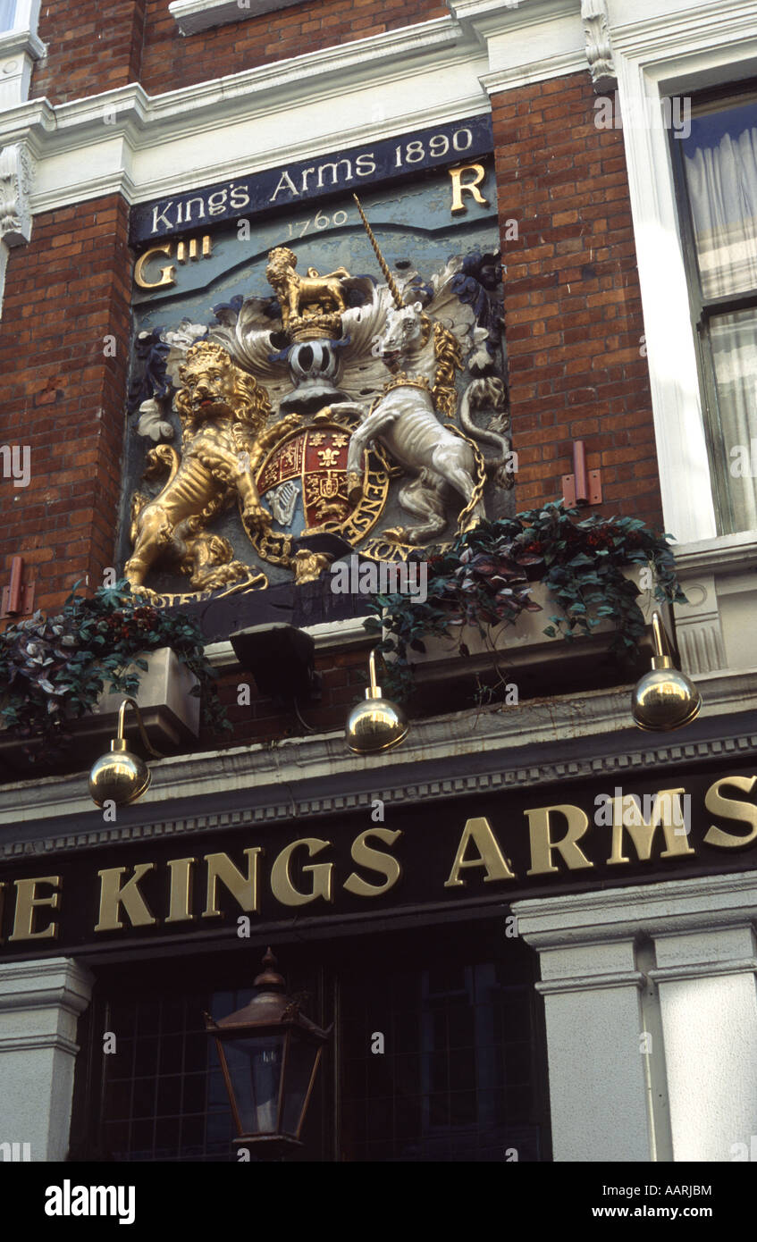 Coat of arms of King George III above the Kings Arms pub, Newcomen ...