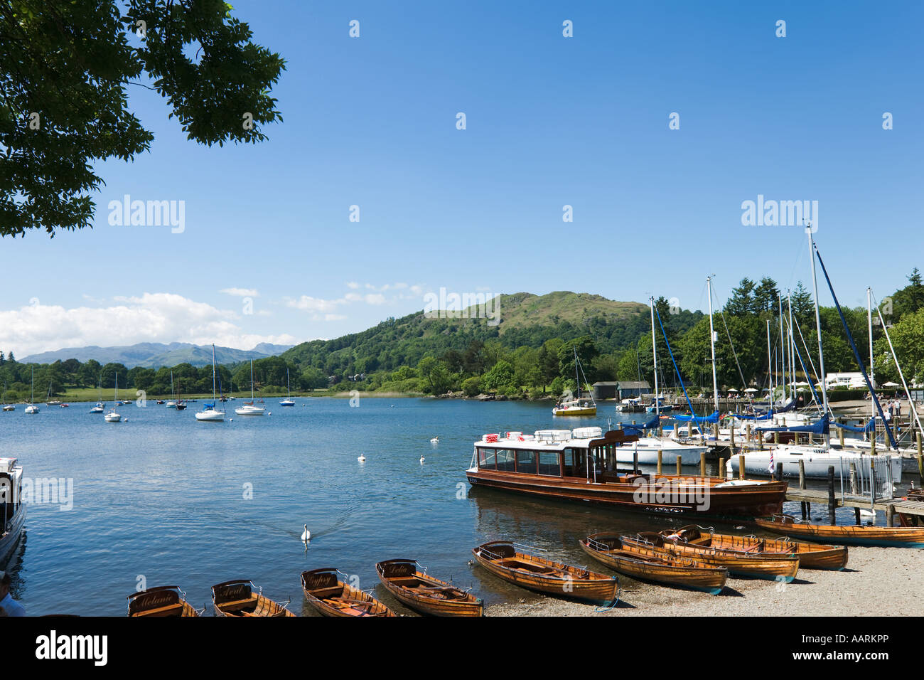 Waterhead Bay, Ambleside, Lake Windermere, Lake District, Cumbria ...