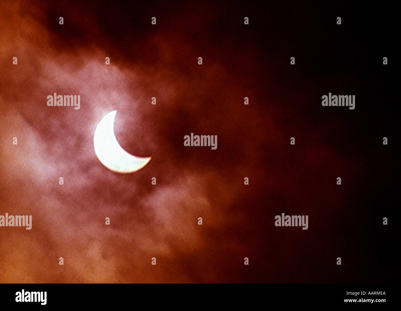 Clouds and eclipses hi-res stock photography and images - Alamy