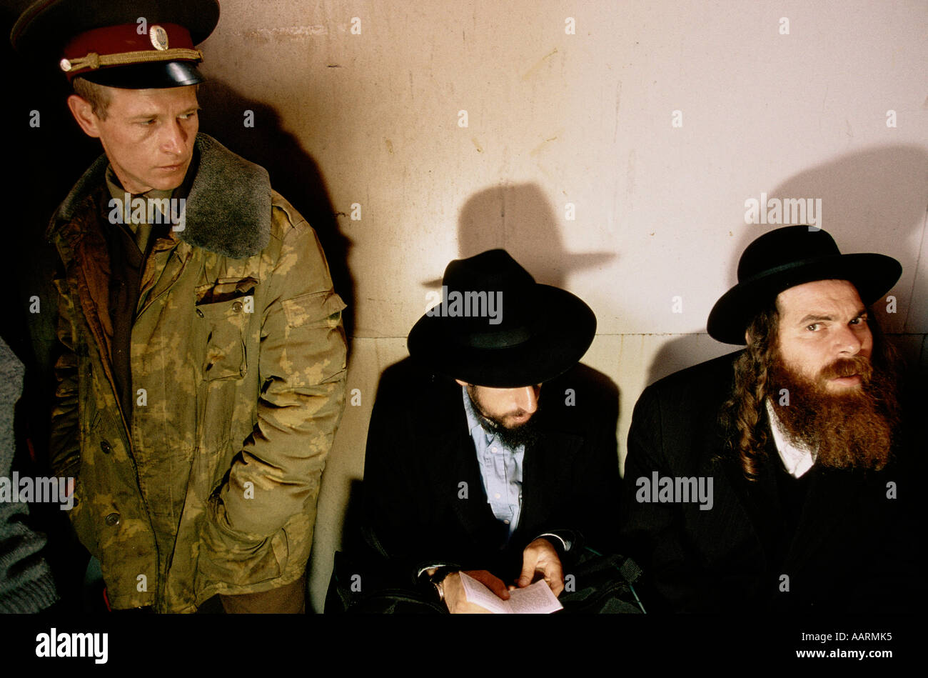HASIDIM JEWISH NEW YEAR UMAN SECURITY IS TIGHT DURING THE ROSH HASHANAH ...