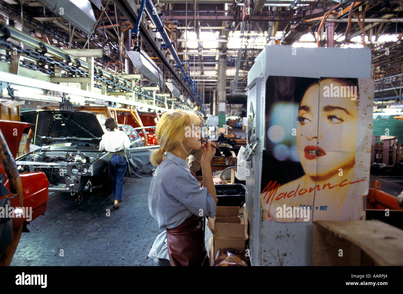 LADA FACTORY LARGEST CAR FACTORY BUILT 1970 WITH FIAT HELP ...