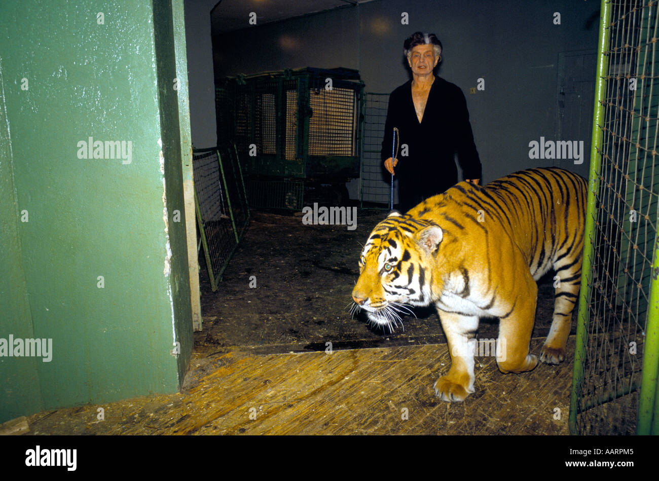 MOSCOW STATE CIRCUS OCT 1990 Stock Photo - Alamy