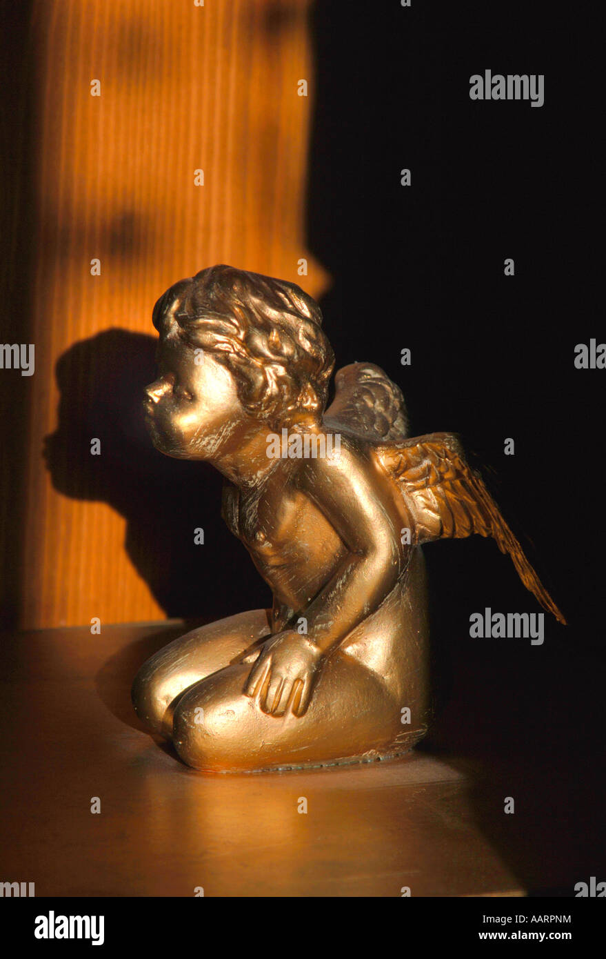 Cherub angel hi-res stock photography and images - Alamy