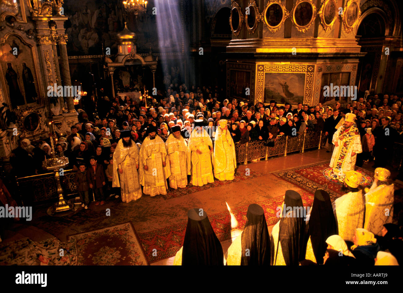 Russian orthodox church service hi-res stock photography and images - Alamy
