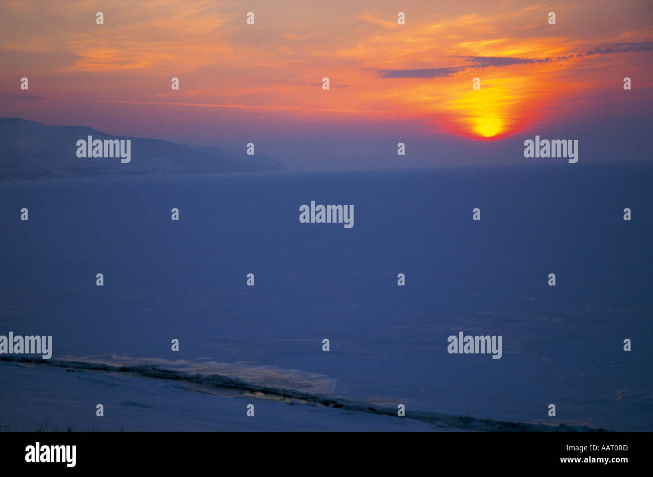 LADA A VIEW OF THE FROZEN OLGA RIVER AT SUNSET TOGLIATTI RUSSIA Stock ...