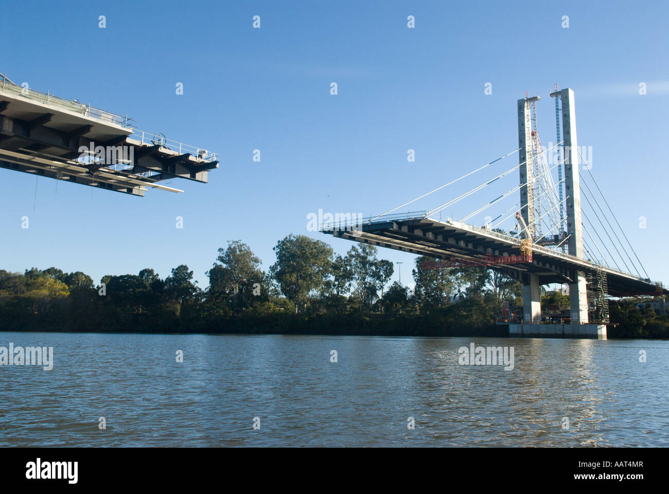 Eleanor Schonell Bridge under construction between Dutton Park and ...