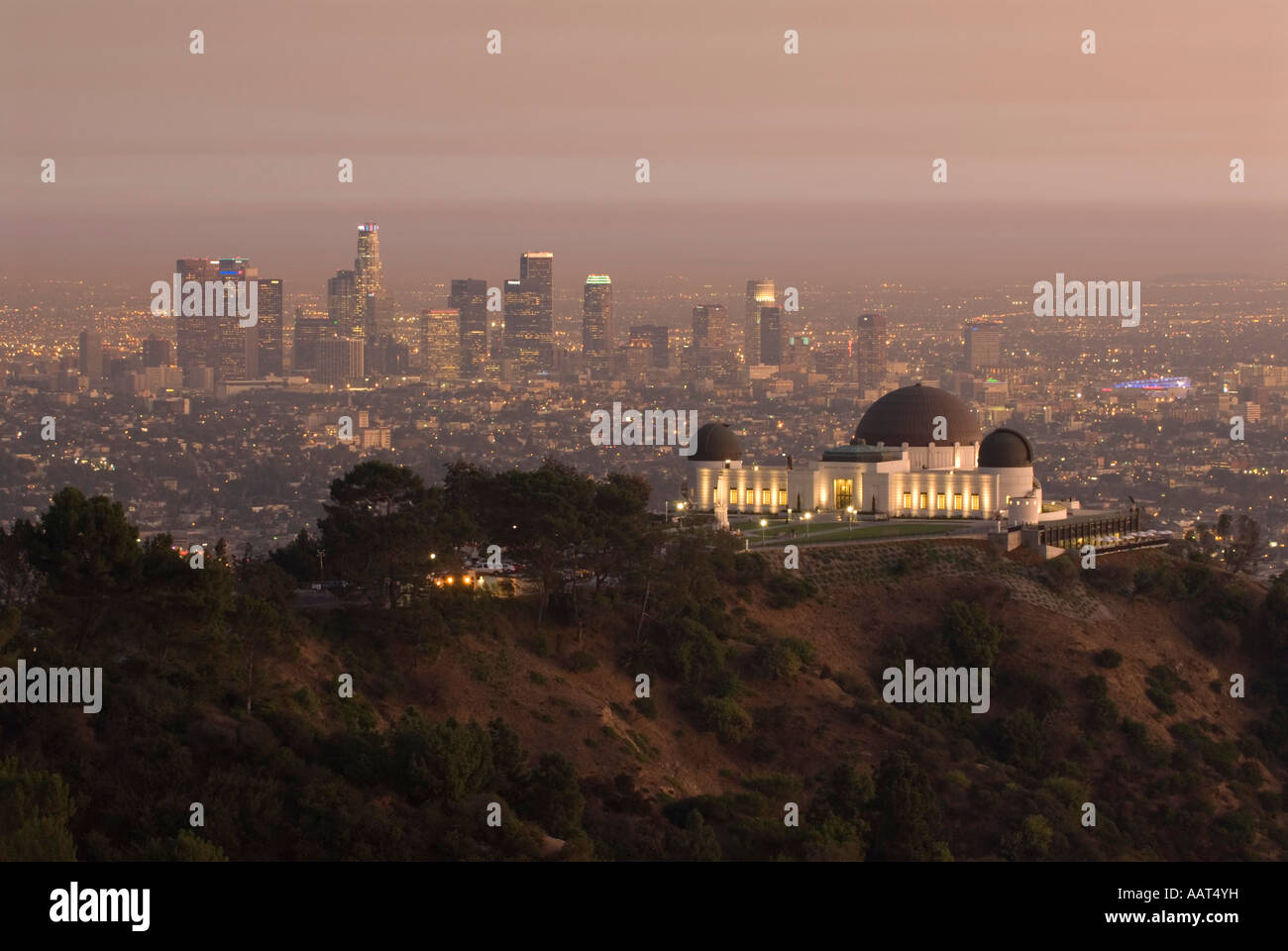 Griffith Observatory at night, Los Angeles, California Stock Photo - Alamy