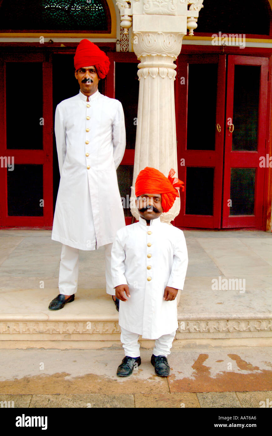 Little red guards hi-res stock photography and images - Alamy