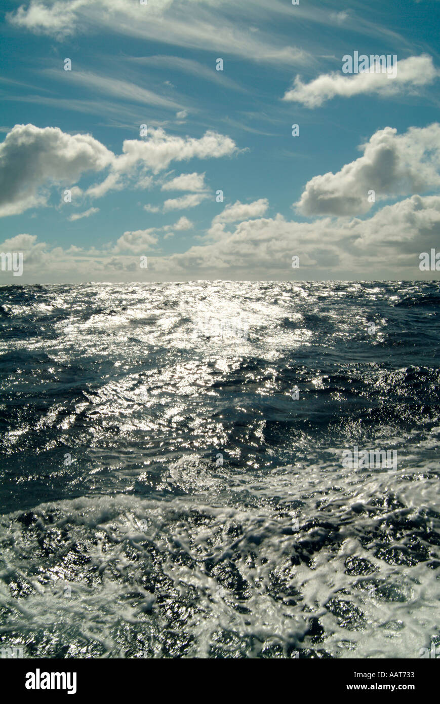 Crossing the atlantic ocean hi-res stock photography and images - Alamy