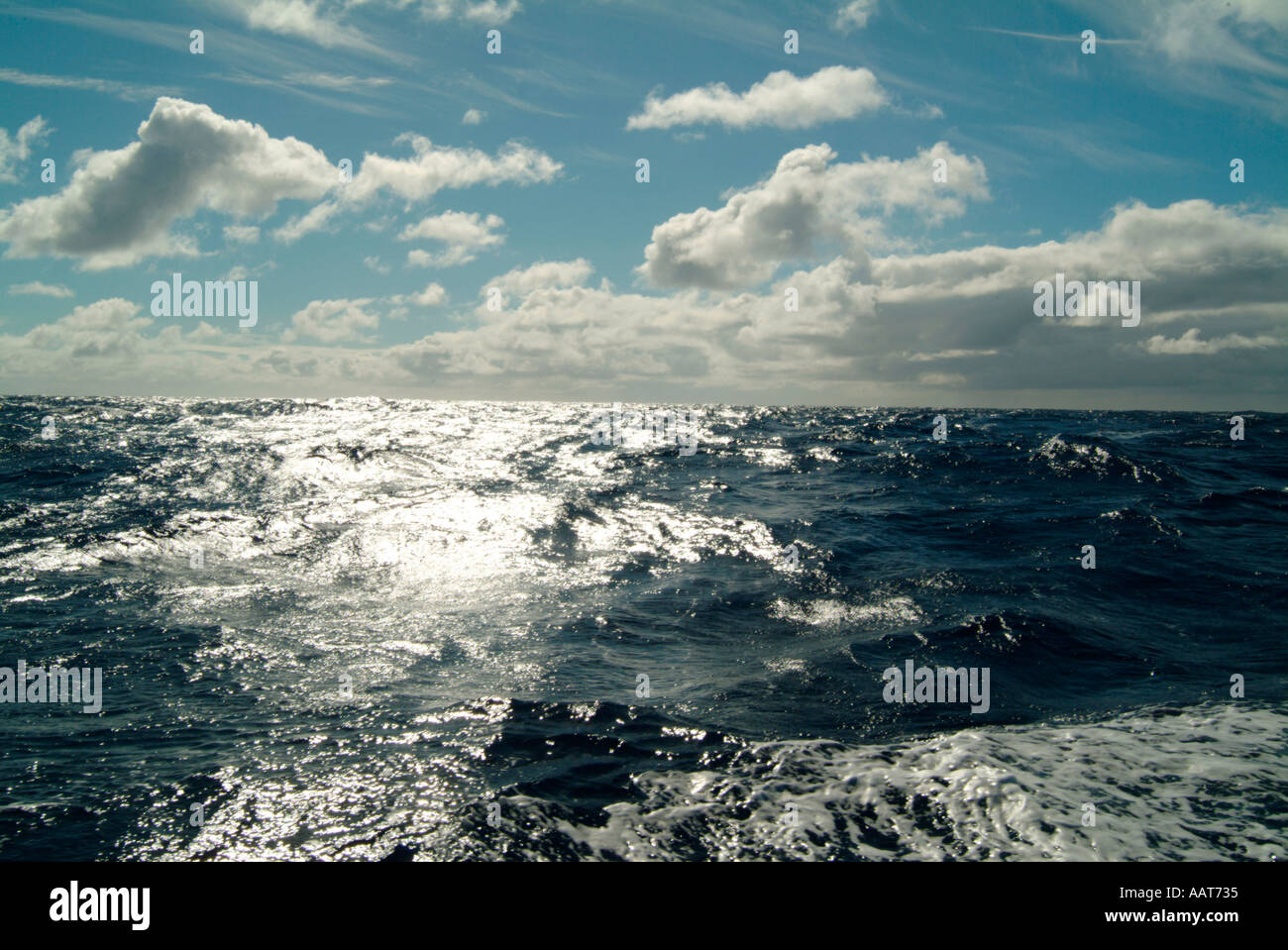 Atlantic ocean crossing hi-res stock photography and images - Alamy
