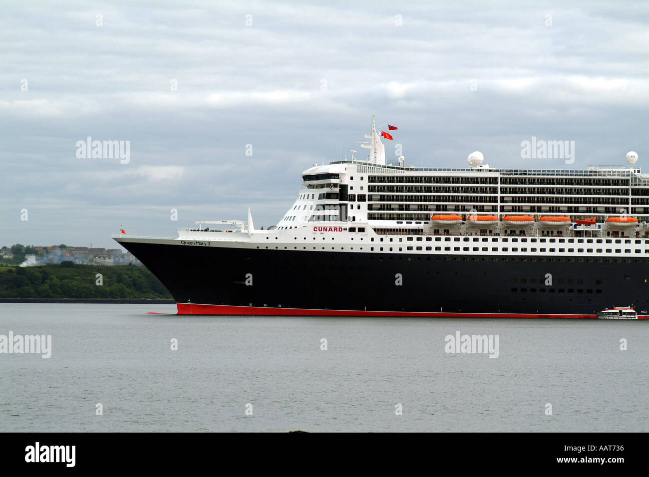 Queen Mary Two QM2 Stock Photo - Alamy