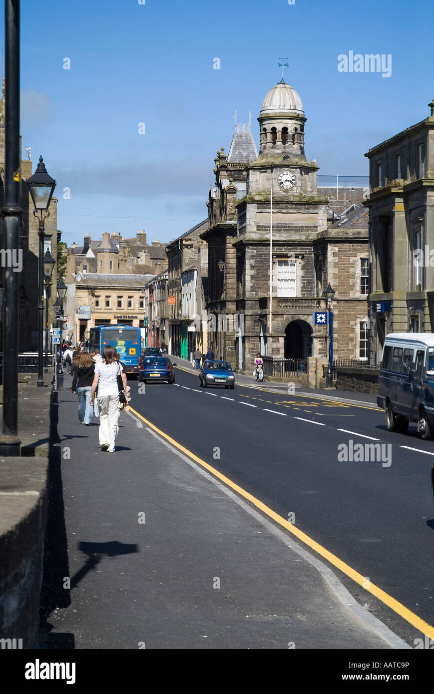dh WICK CAITHNESS People walking down Bridge Street town centre ...
