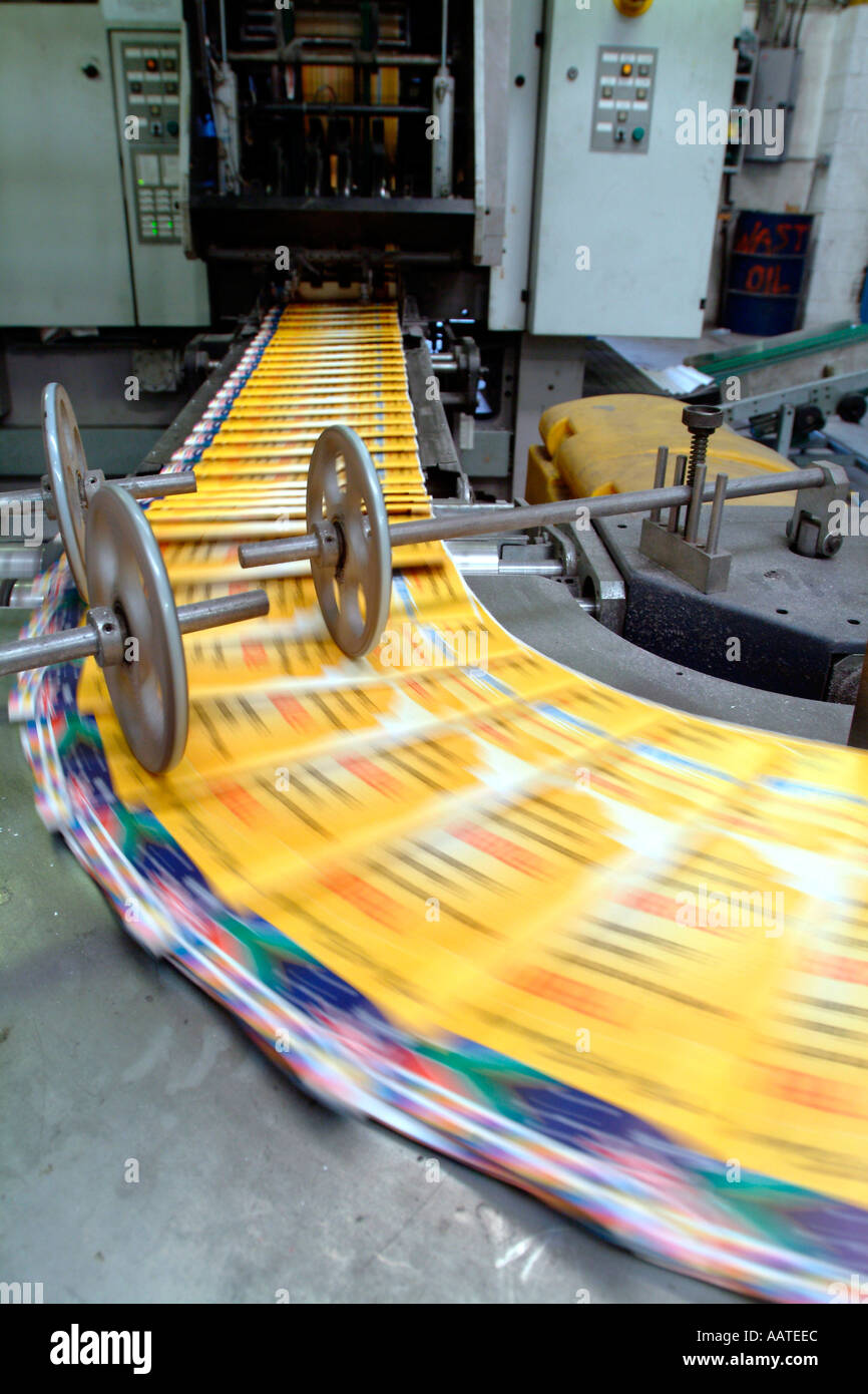 Printing magazine hi-res stock photography and images - Alamy