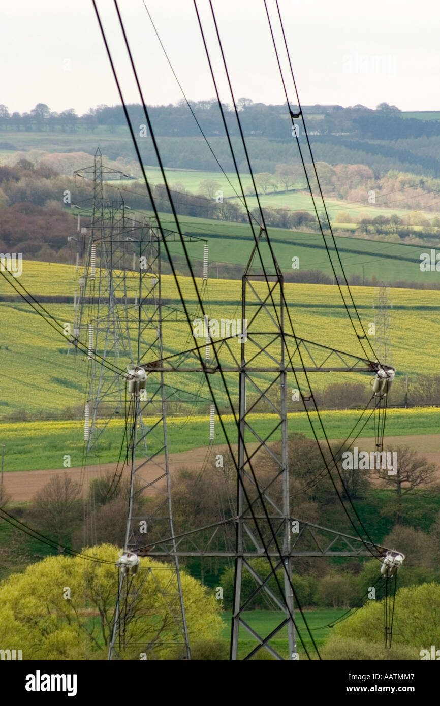 Powerlines crossing valley at Horbury Bridge Stock Photo - Alamy
