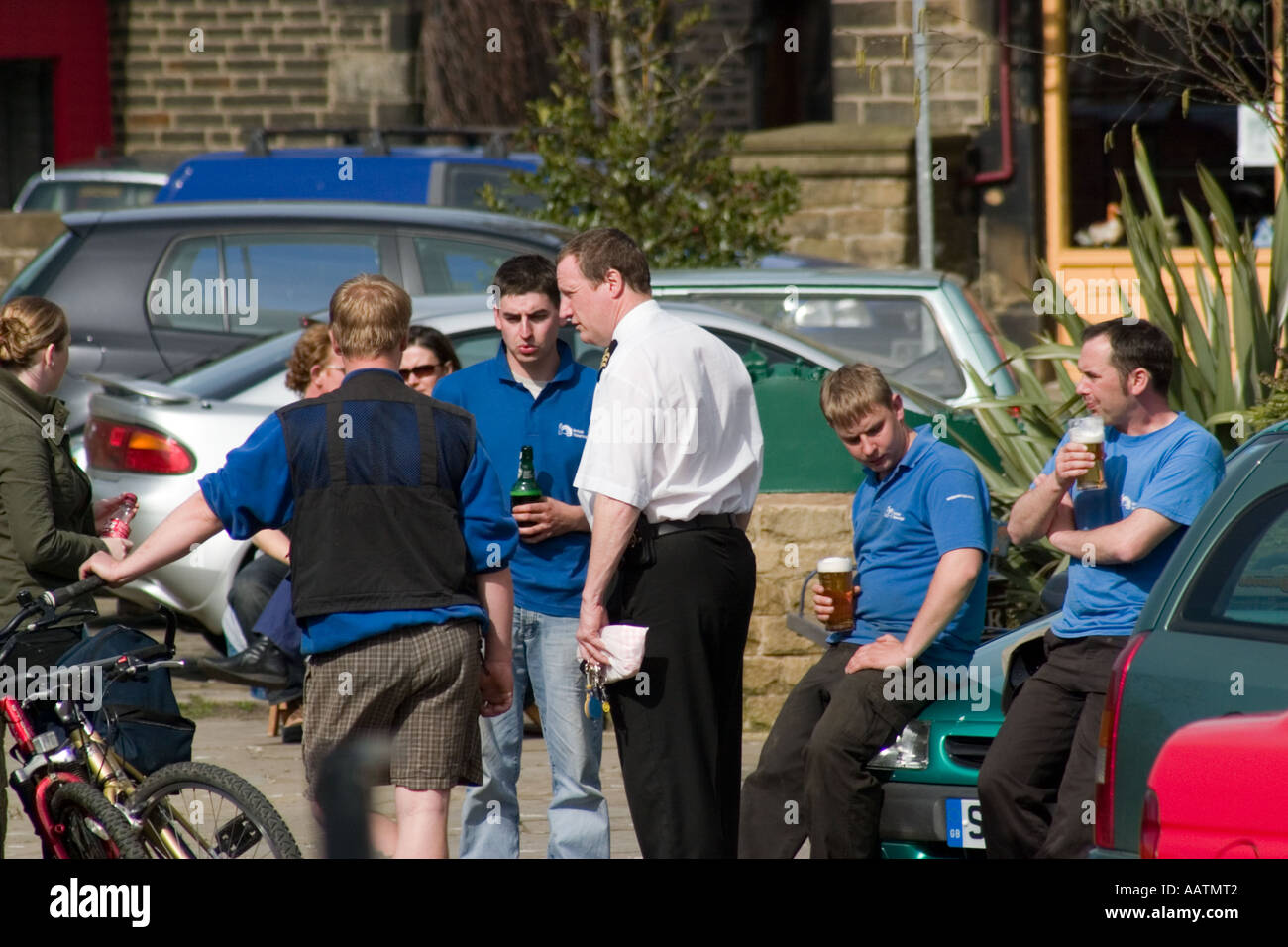 Police uk young man talking hi-res stock photography and images - Alamy