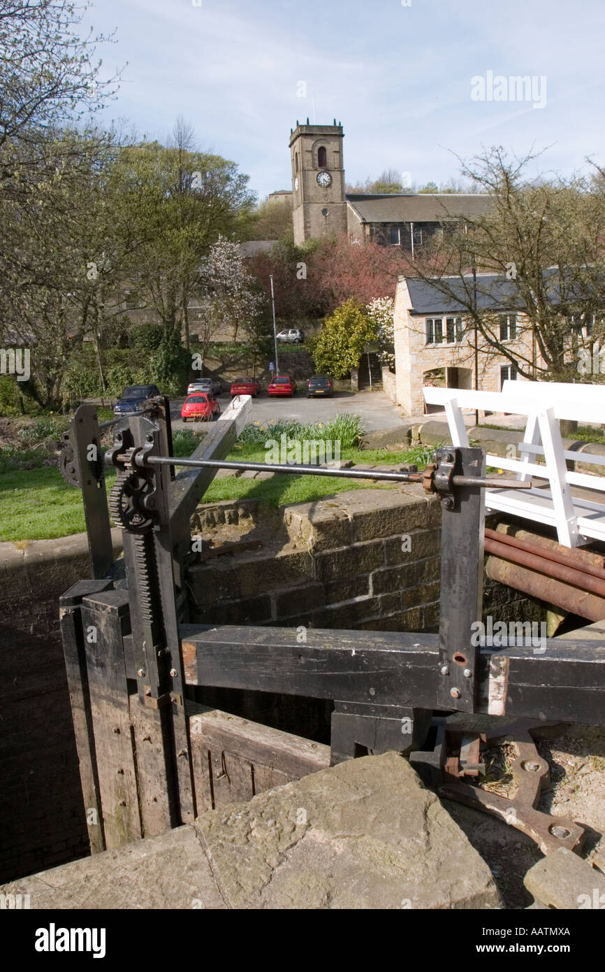 Slaithwaite village centre hi-res stock photography and images - Alamy