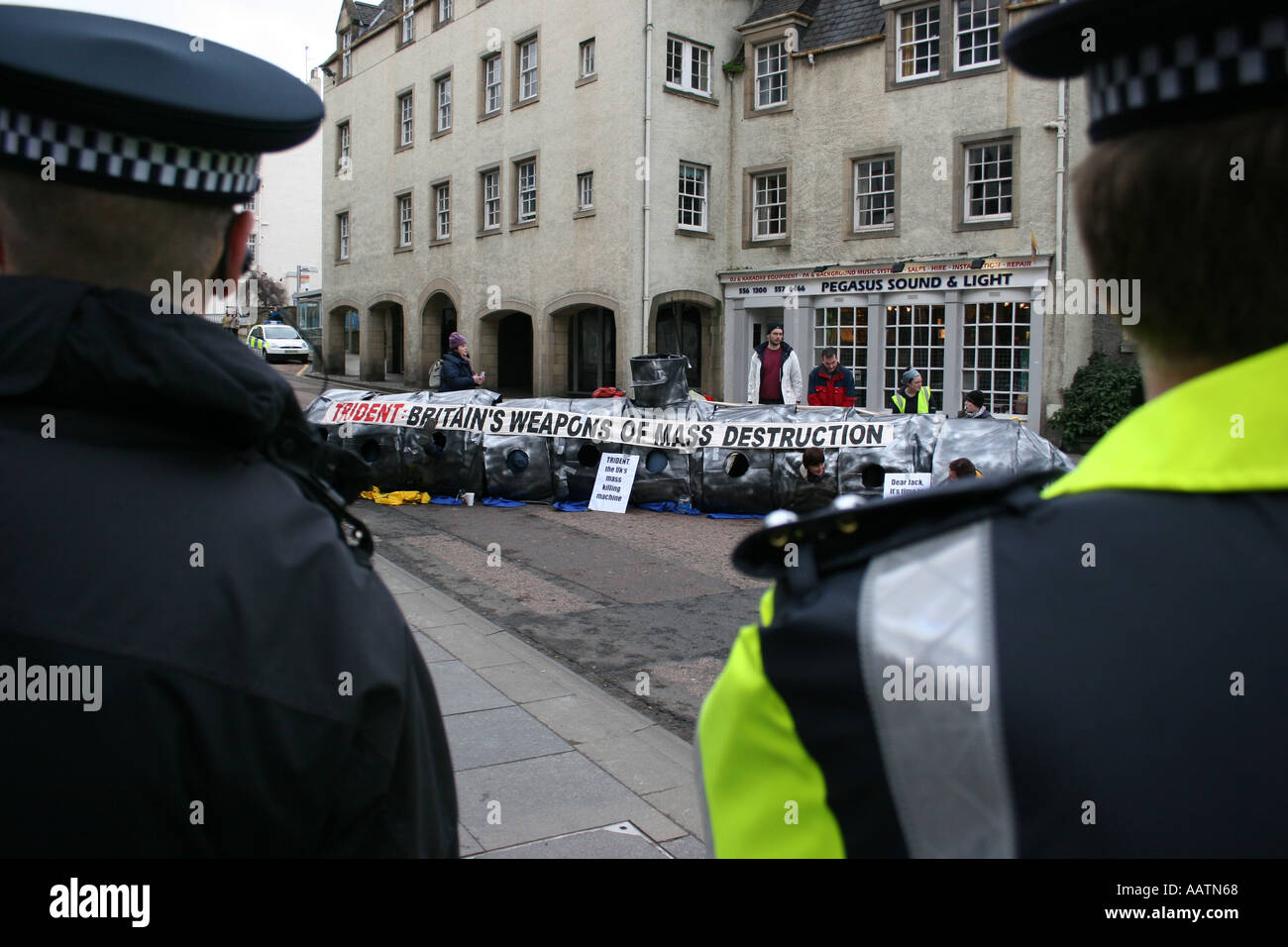 Trident submarine hi-res stock photography and images - Alamy