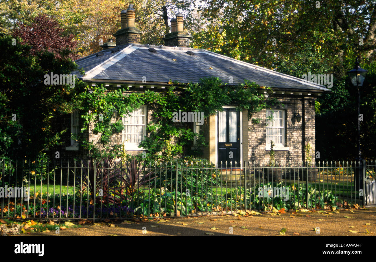 Serpentine Lodge Hyde Park London England Stock Photo - Alamy