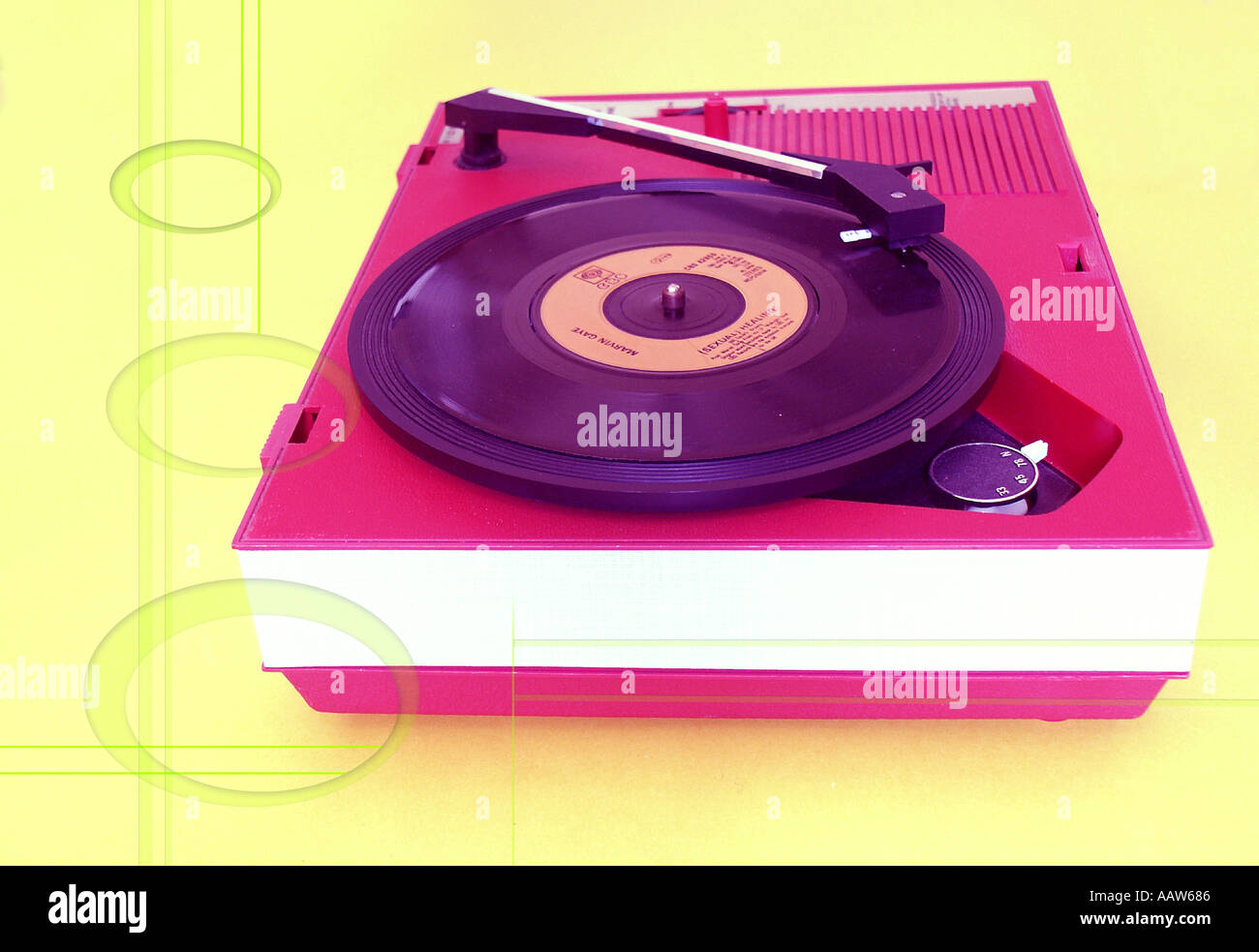 retro red record player Stock Photo - Alamy