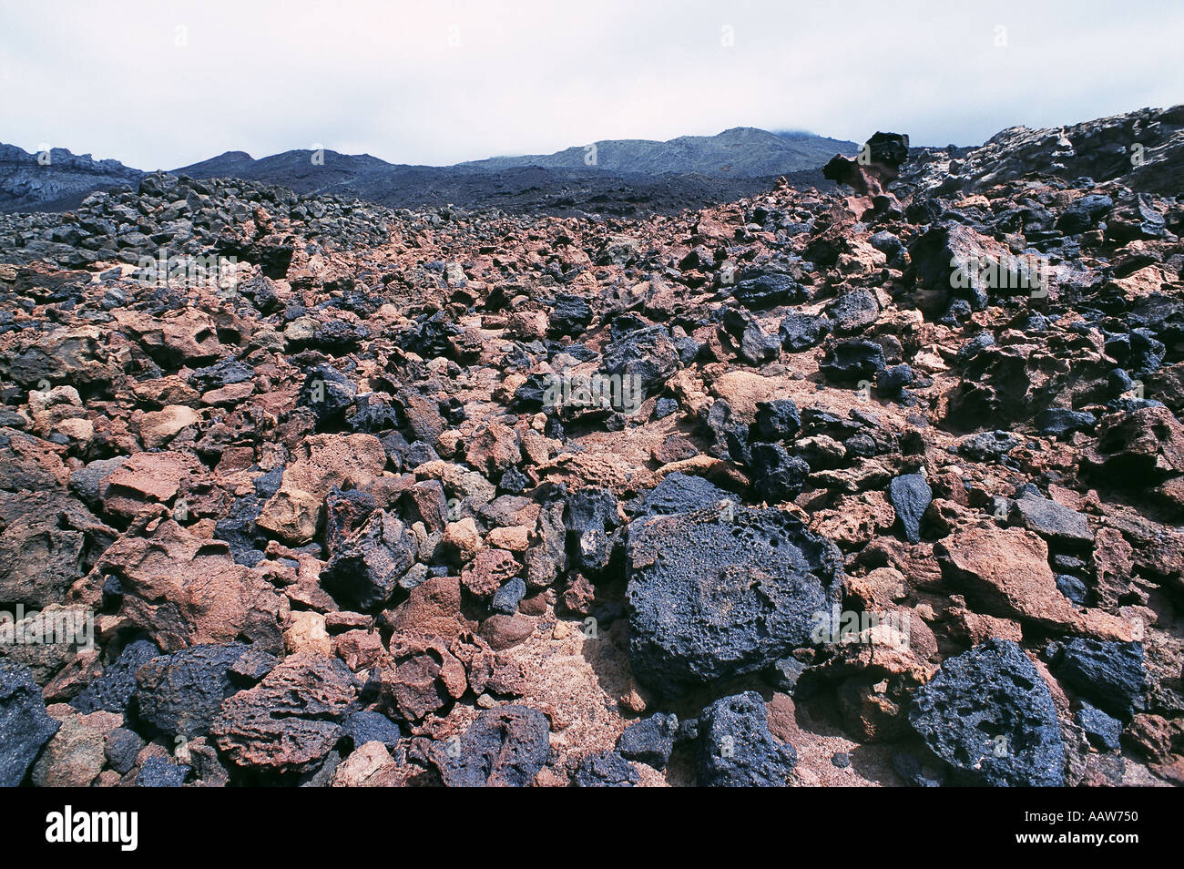 Coloured rocks hi-res stock photography and images - Alamy