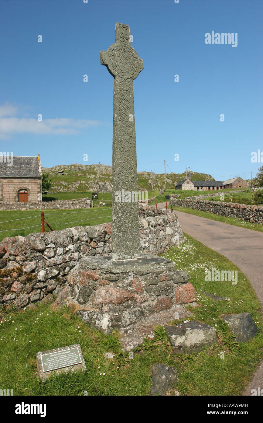 Isle of iona macleans cross hi-res stock photography and images - Alamy