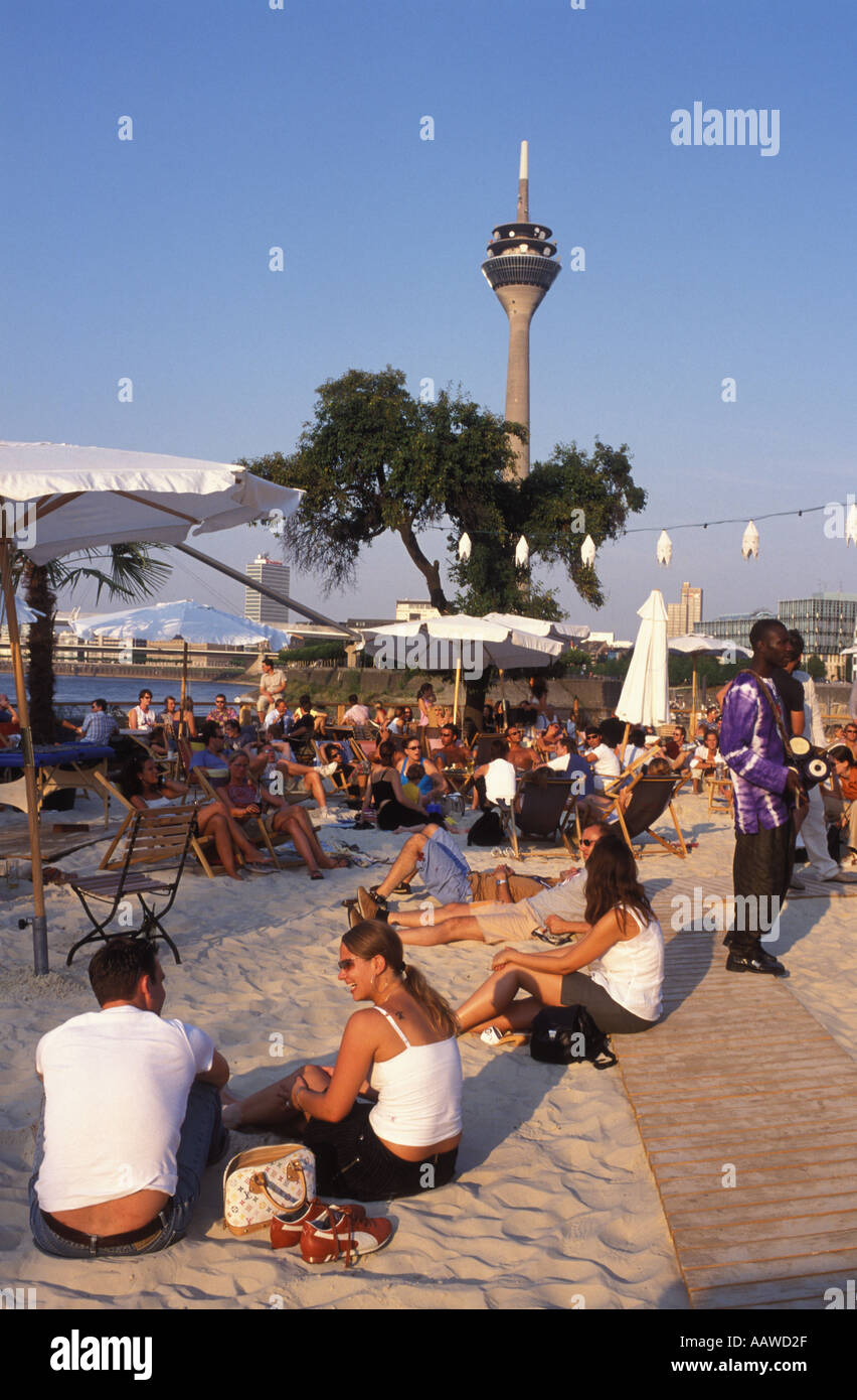 Harbour party hi-res stock photography and images - Alamy