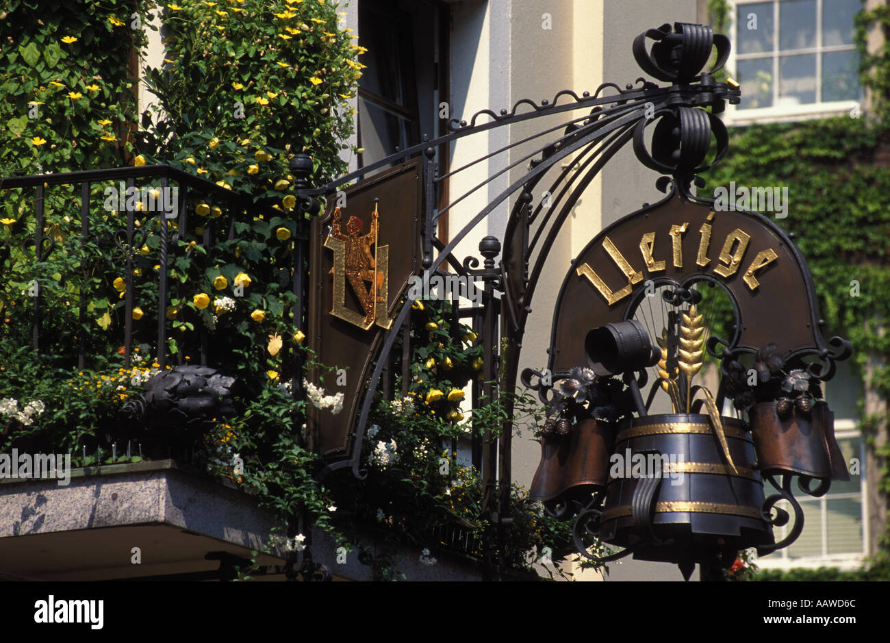 Uerige düsseldorf hi-res stock photography and images - Alamy