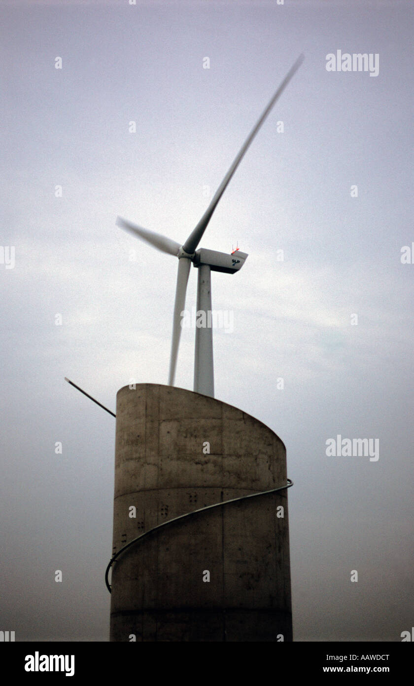 Wind Turbine, Ness Point, Lowestoft, Suffolk, UK Stock Photo - Alamy
