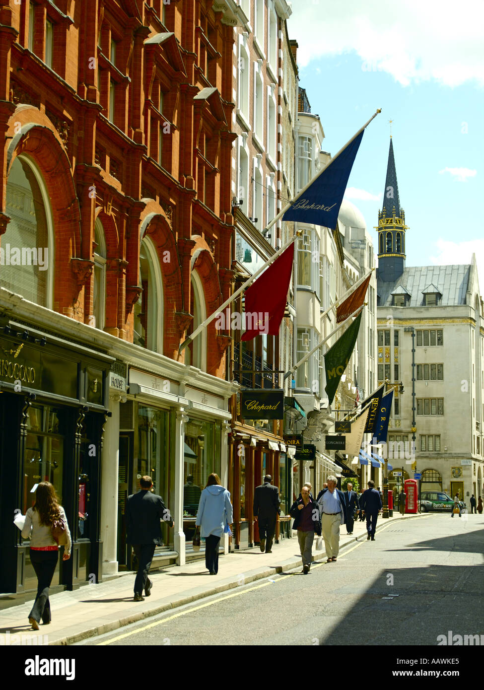 London rich street hi-res stock photography and images - Alamy