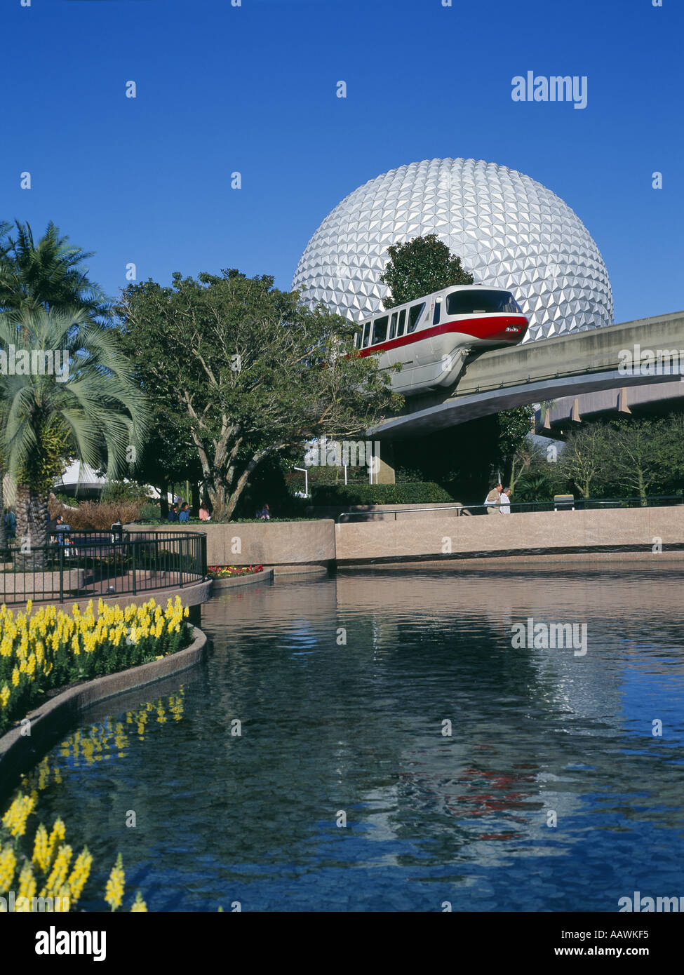 Epcot centre hi-res stock photography and images - Alamy