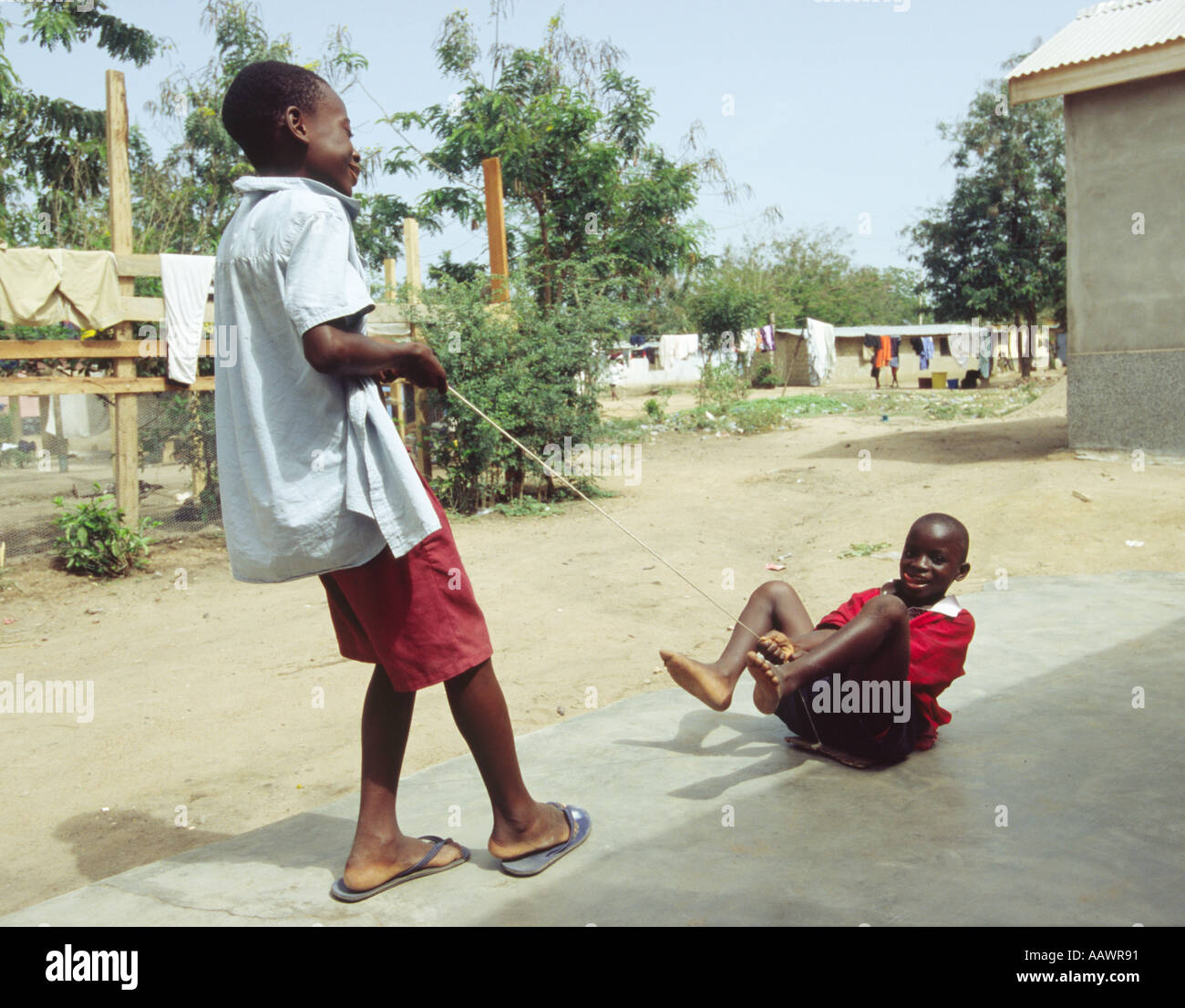 Liberian kids playing Stock Photo - Alamy