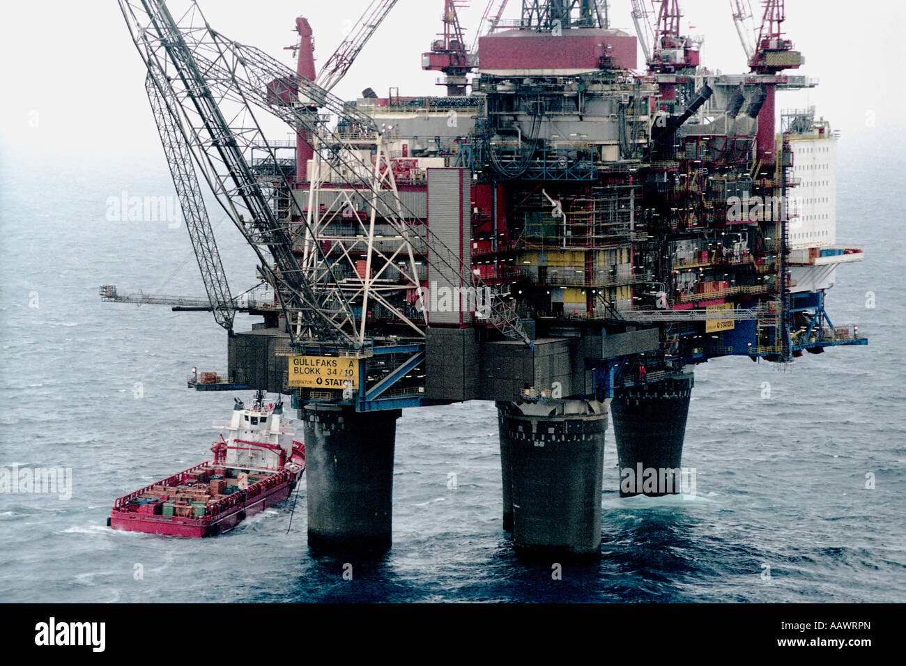 Statoil oil drilling platform Gullfaks A in the North Sea Stock Photo ...