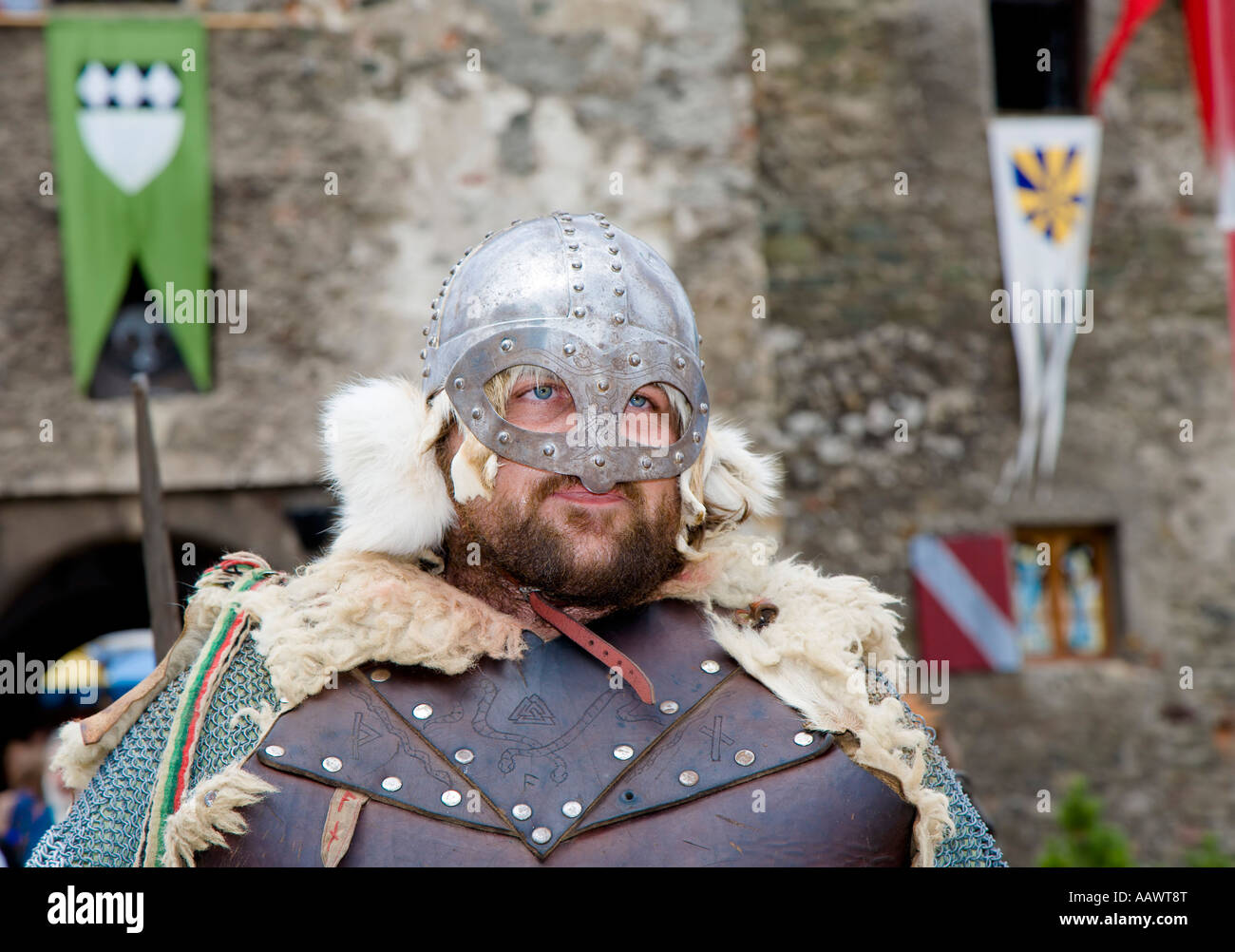 Knights portrait hi-res stock photography and images - Alamy