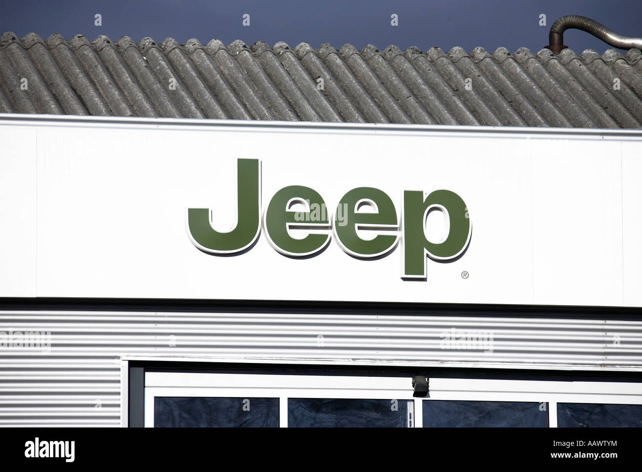 Jeep sign hi-res stock photography and images - Alamy