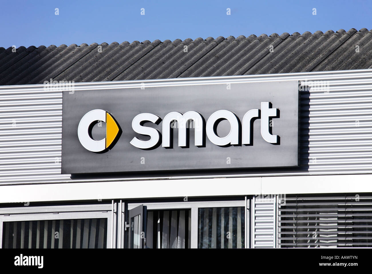 Smart car maker company sign Stock Photo - Alamy