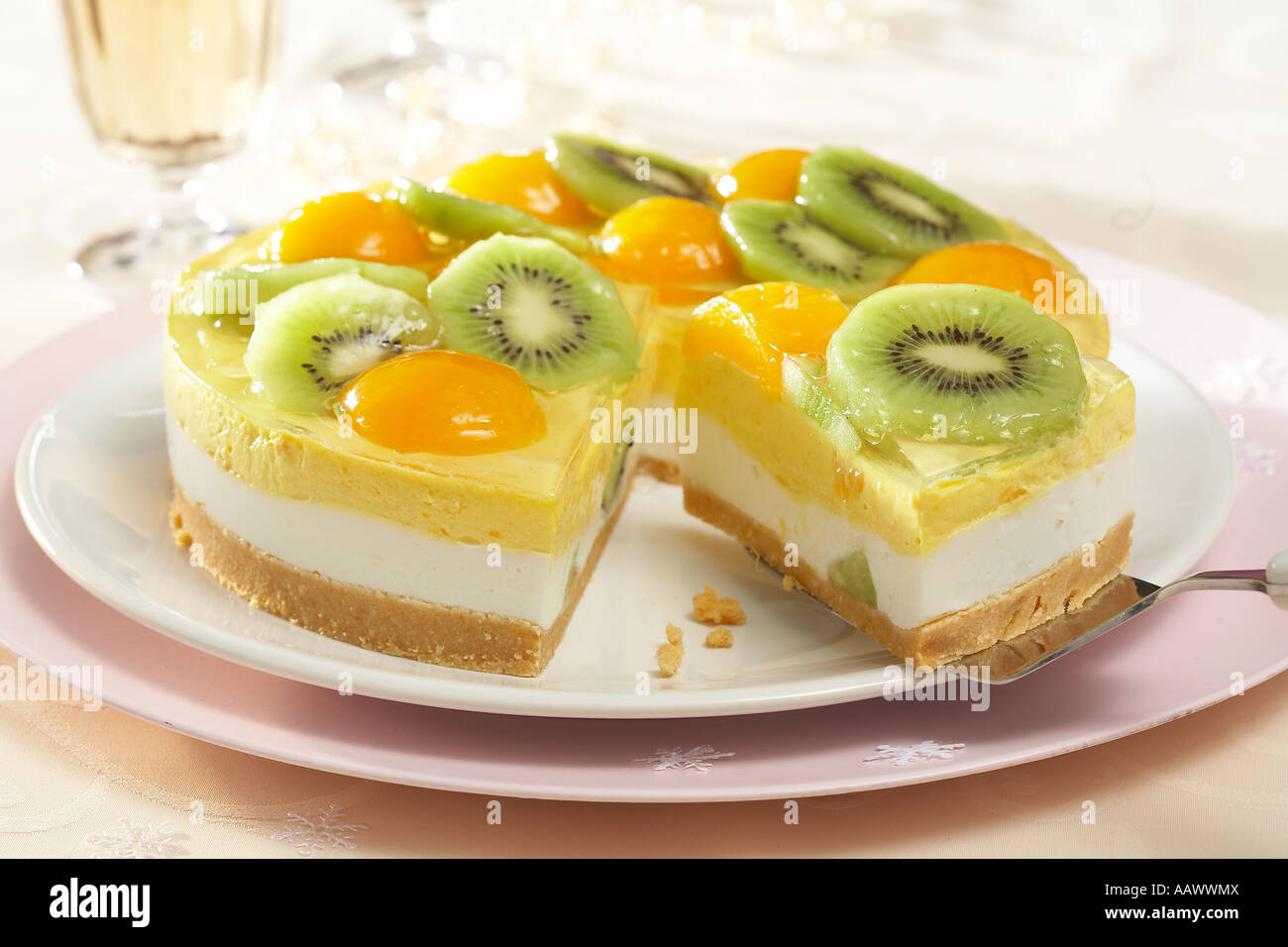 Unbaked Cake with Kiwi and Apricots Stock Photo - Alamy