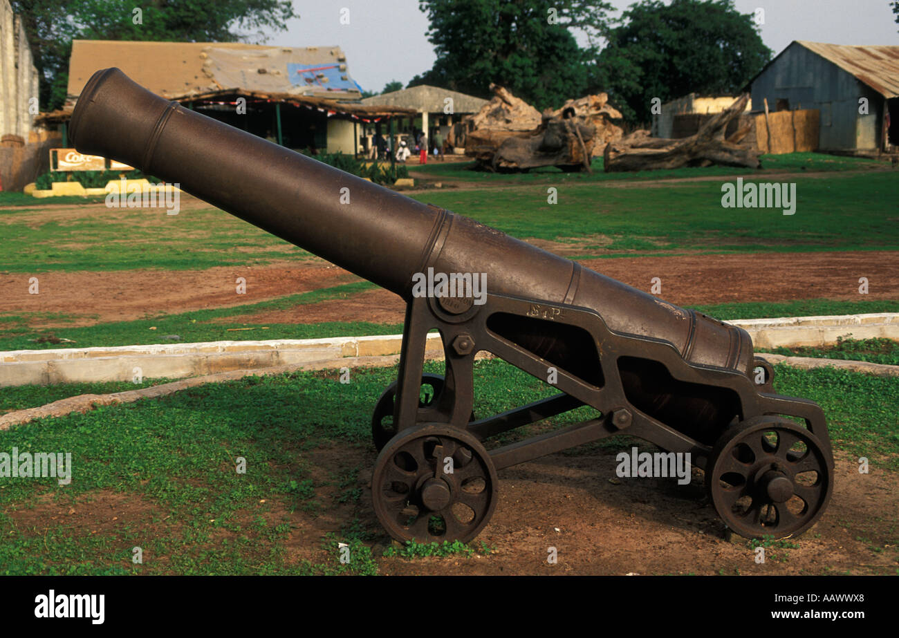 British cannon hi-res stock photography and images - Alamy