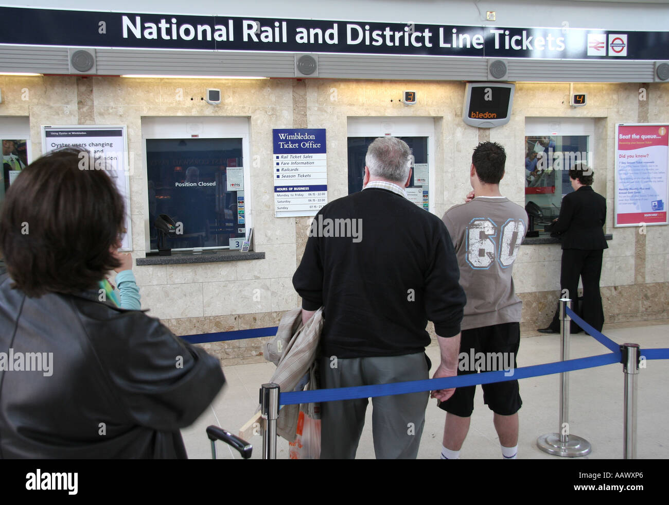 Queuing for train hi-res stock photography and images - Alamy