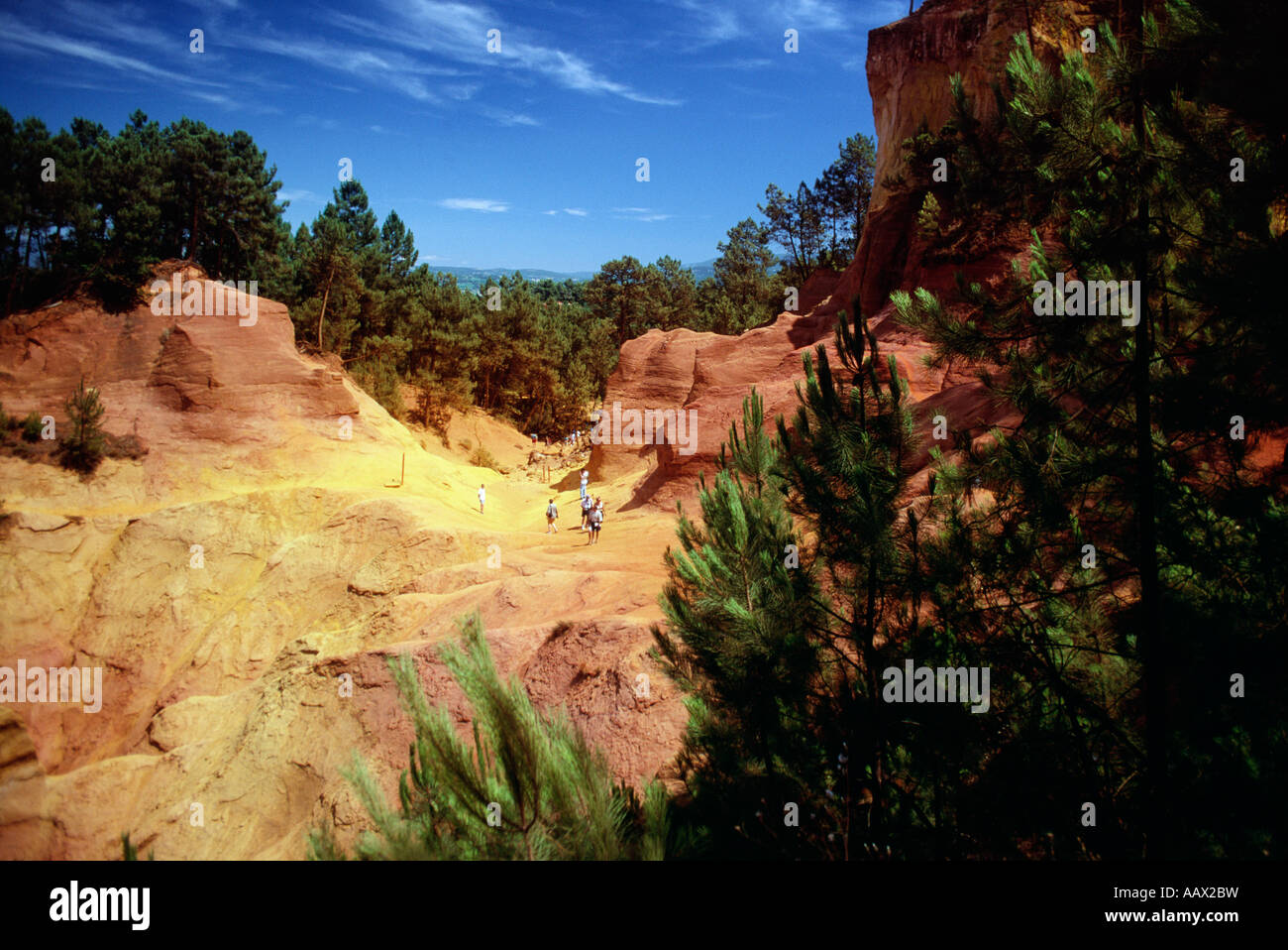Red rocks of Roussillon Provence France Stock Photo - Alamy