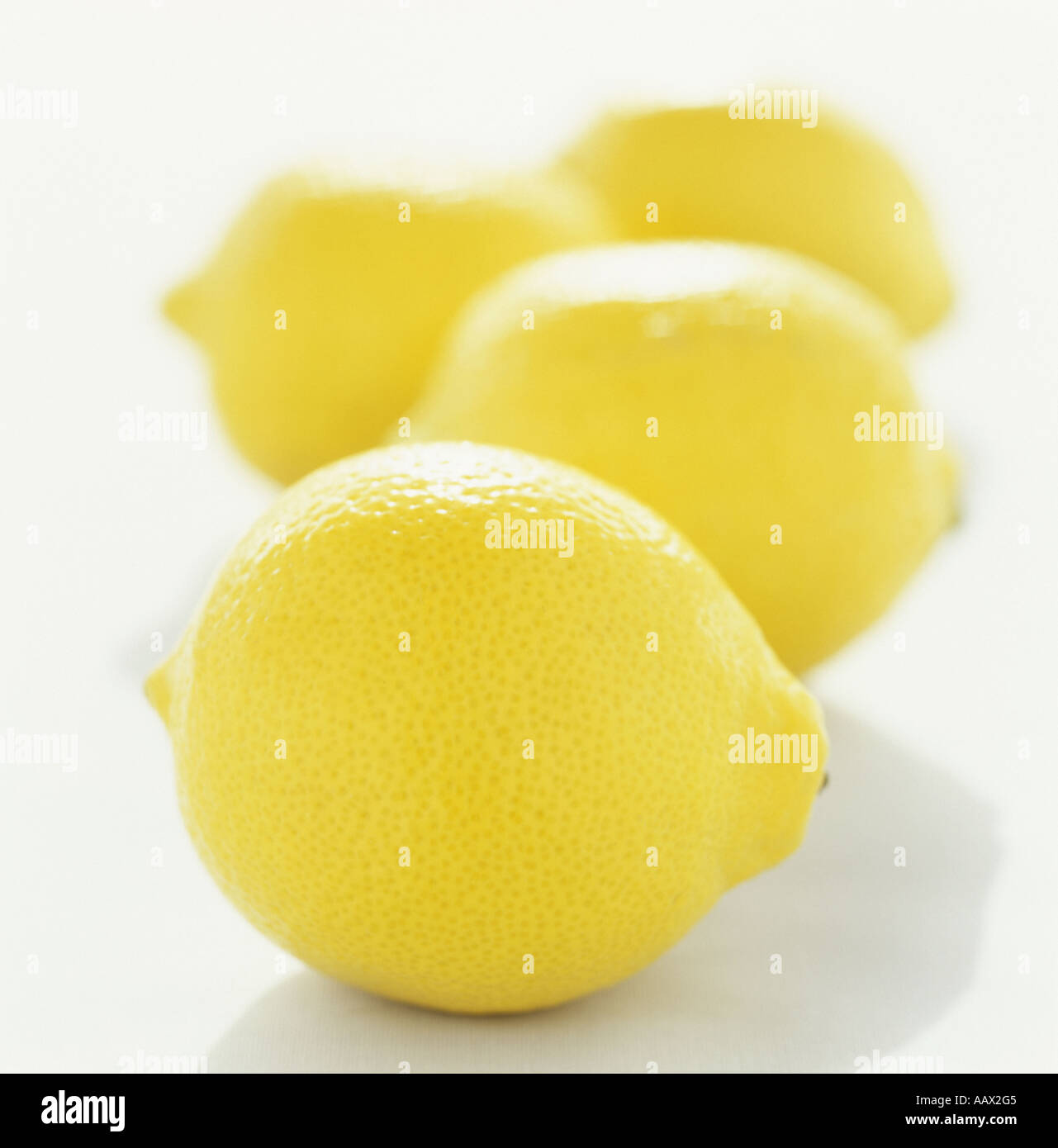 Lemons lemon rind squeeze hi-res stock photography and images - Alamy