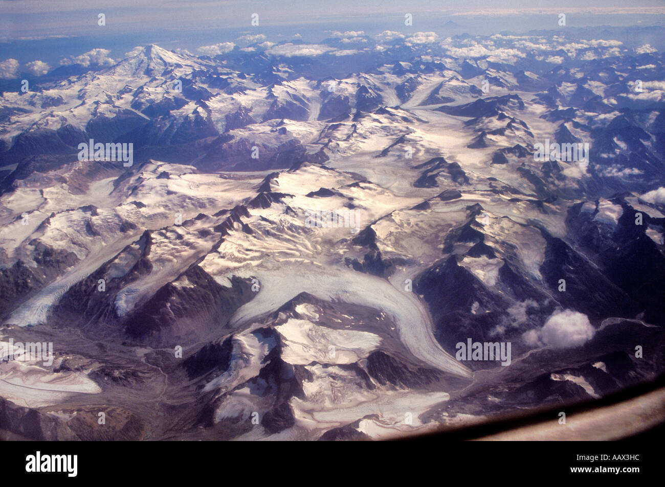 Aleutian range hi-res stock photography and images - Alamy