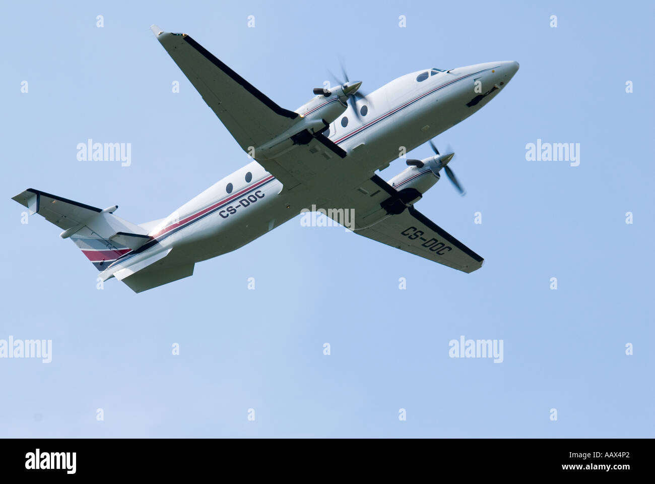 Dassault falcon 900ex hi-res stock photography and images - Alamy
