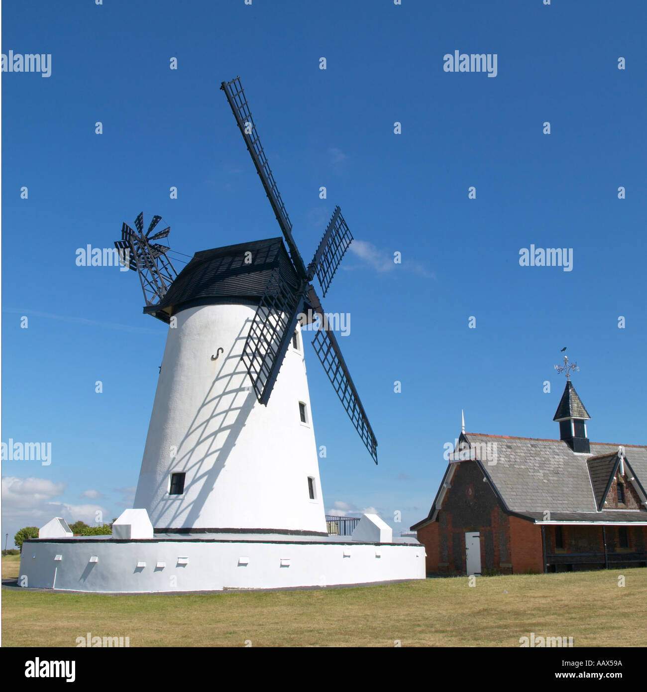 Windmill at Lytham on the Lancashire coast Stock Photo - Alamy