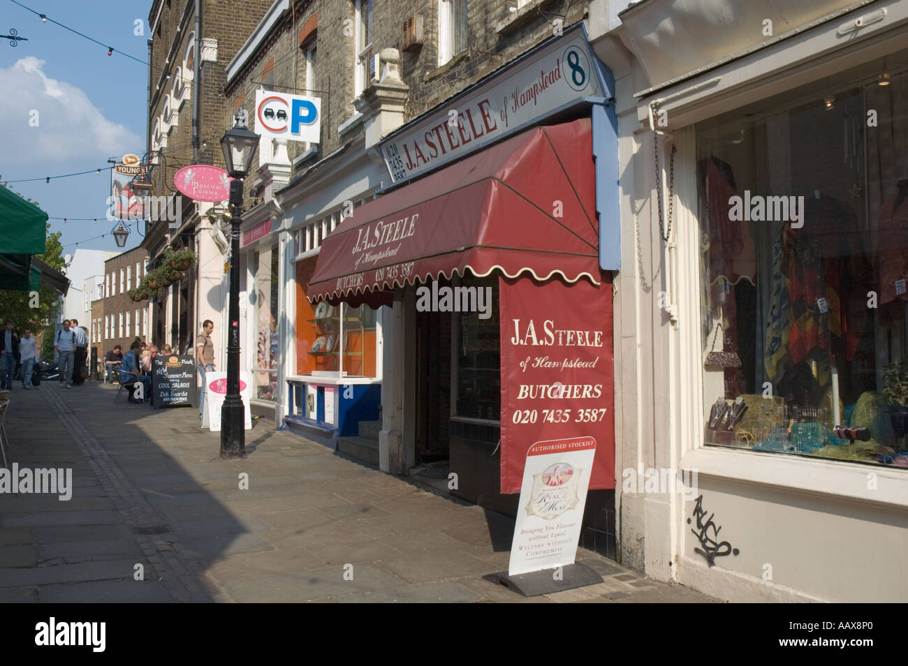 Flask Walk in Hampstead London UK Stock Photo - Alamy