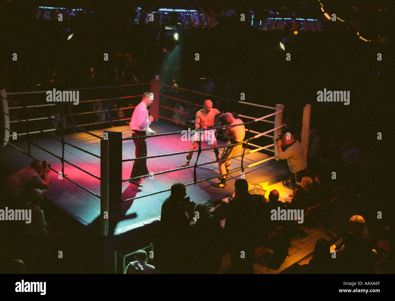 Boxing competition at Leicester Square in London Stock Photo - Alamy