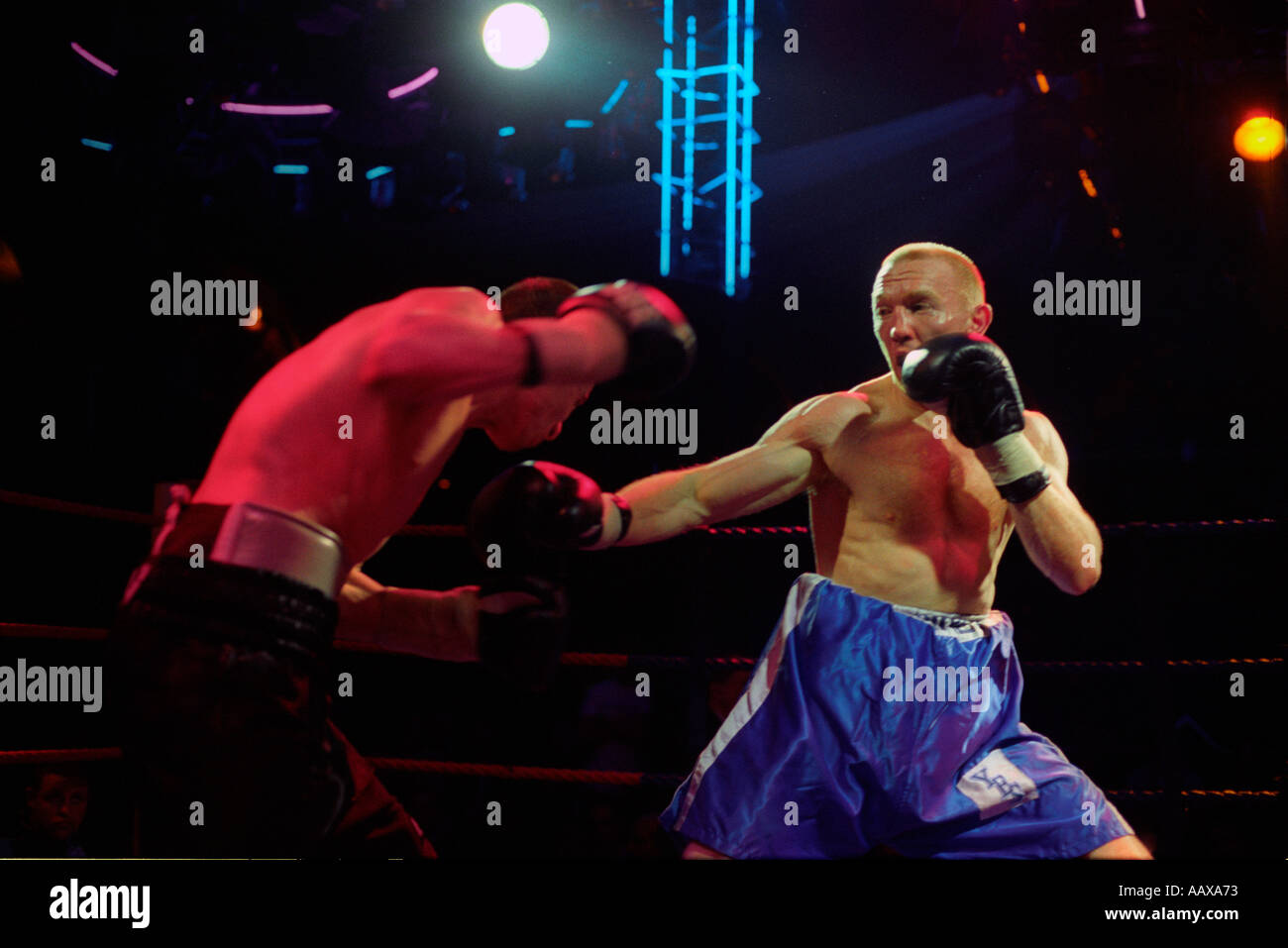 English boxing hi-res stock photography and images - Alamy
