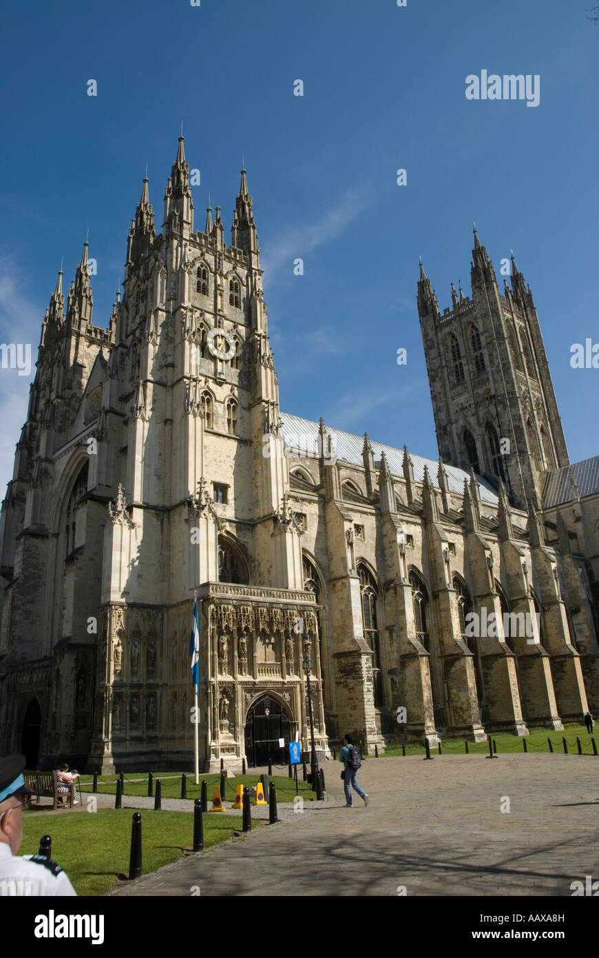 Gothic style canterbury cathedral hi-res stock photography and images ...
