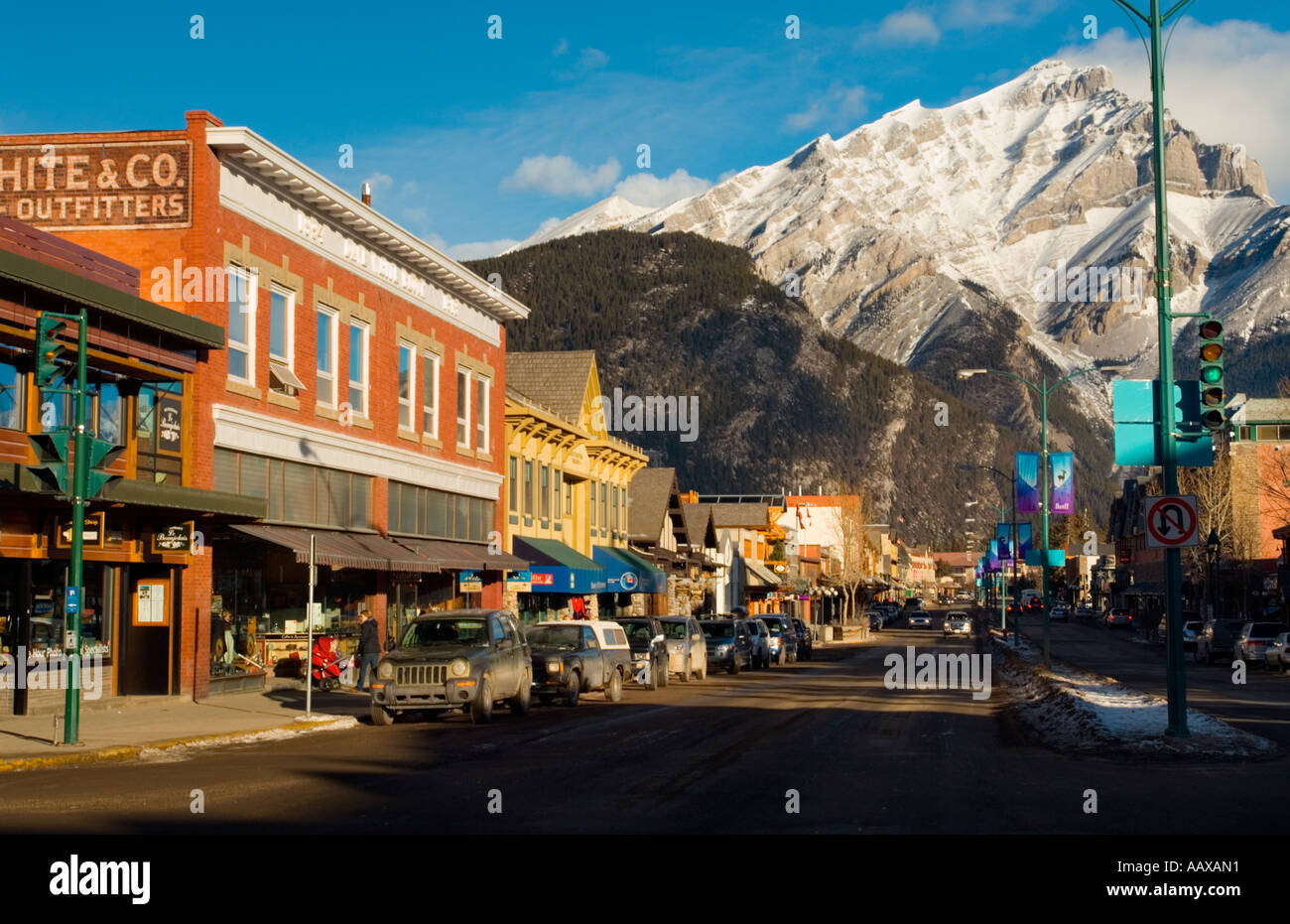Banff townsite hi-res stock photography and images - Alamy